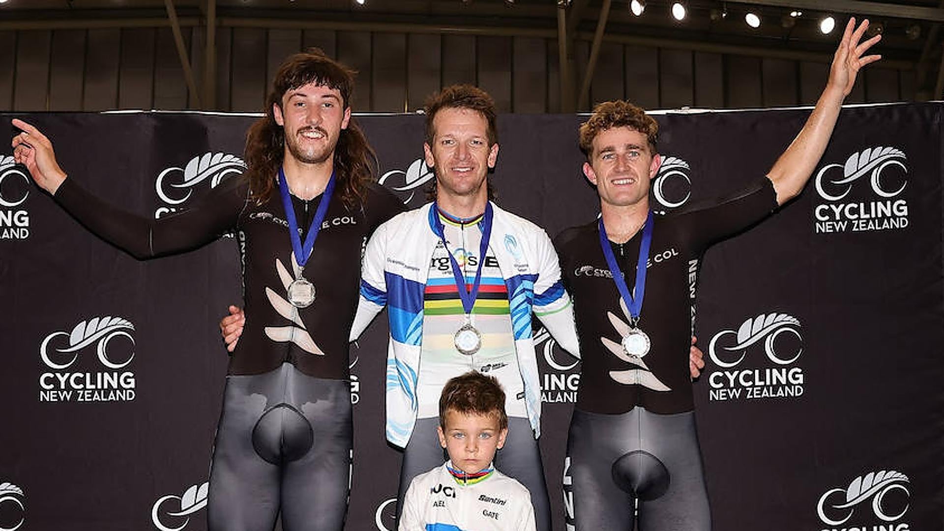 Aaron Gate y George Jackson logran seis títulos de campeones de Oceanía ...