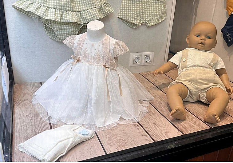La tienda Azucena, elegancia y moda de ceremonia para niños y ...