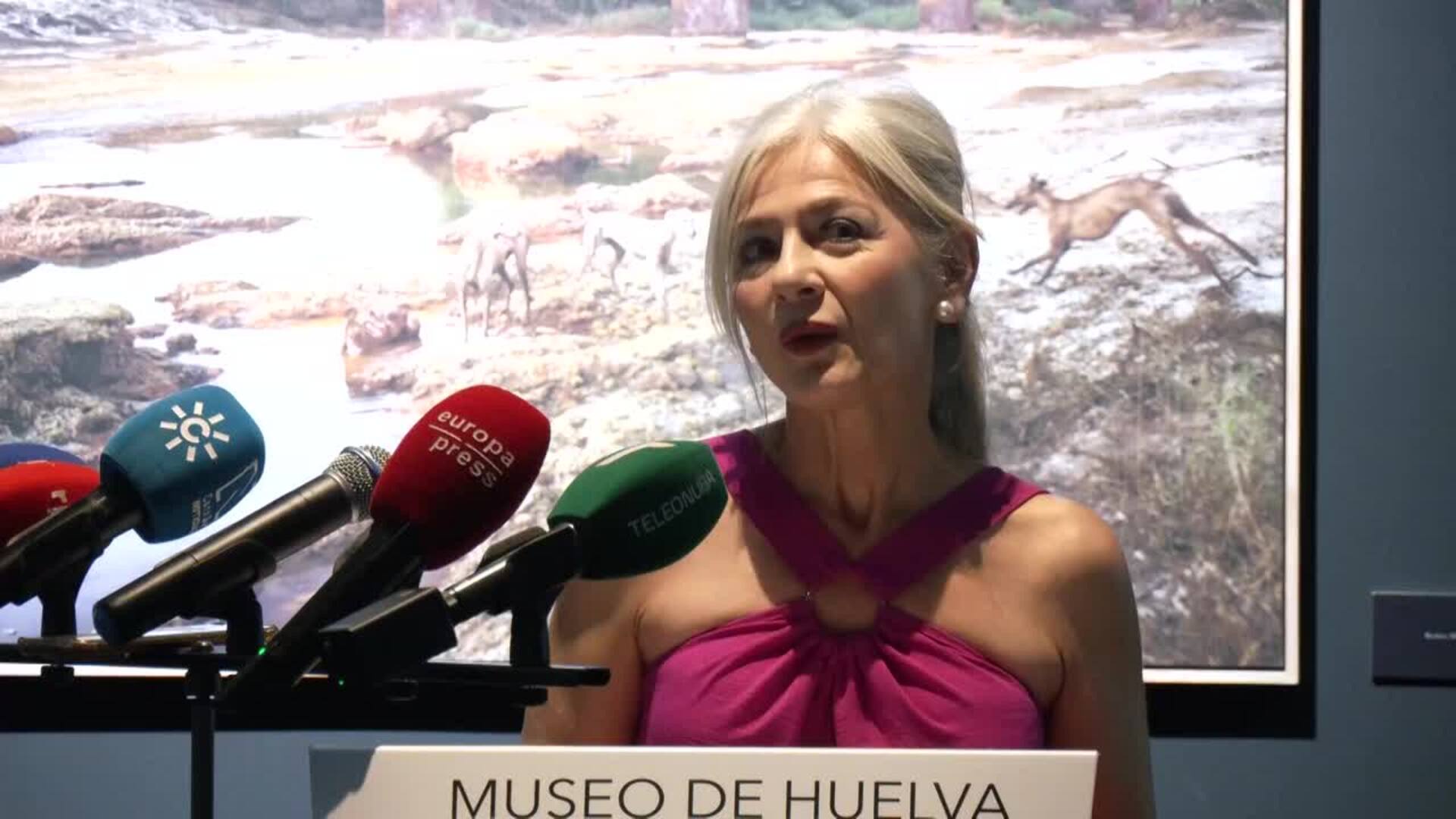 La Consejería de Cultura homenajea a la fotógrafa María Clauss en el ...