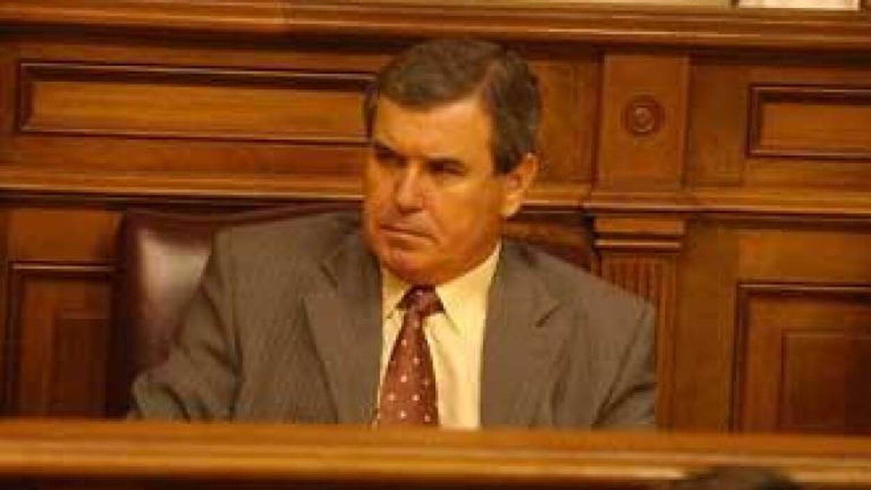 El juez impone 4 años de cárcel y 10 de inhabilitación al diputado ...