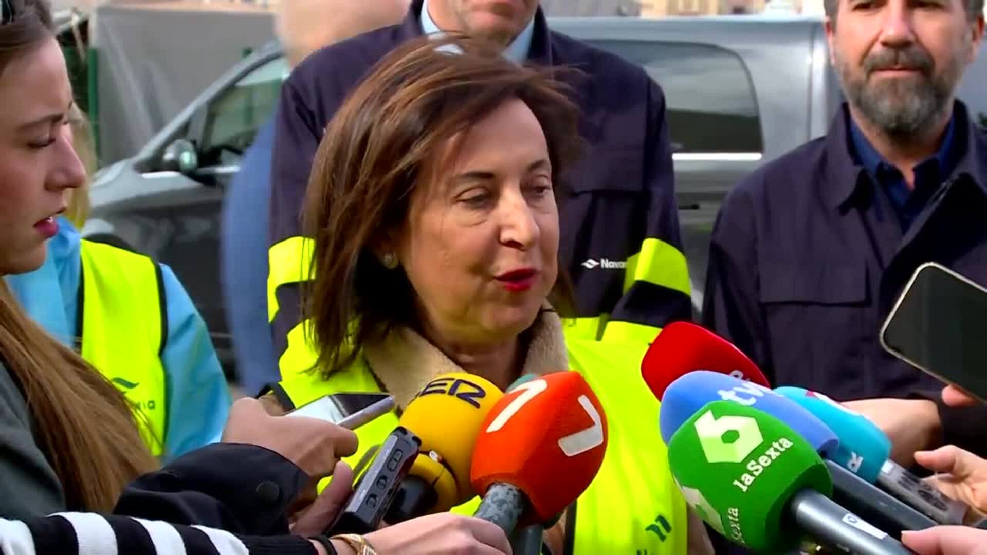 Robles celebra que las pruebas del S-81, "están saliendo muy bien ...