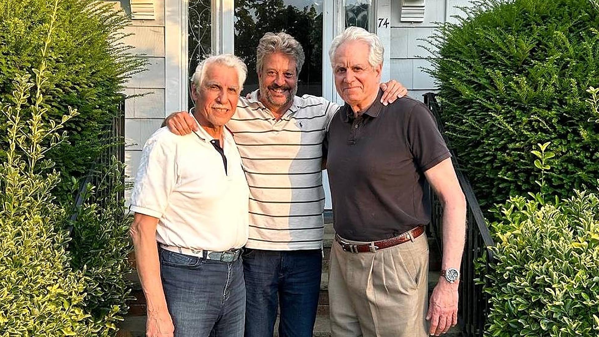 El legendario Carmelo Cabrera, en Nueva York y con Walter Szczerbiak | Canarias7