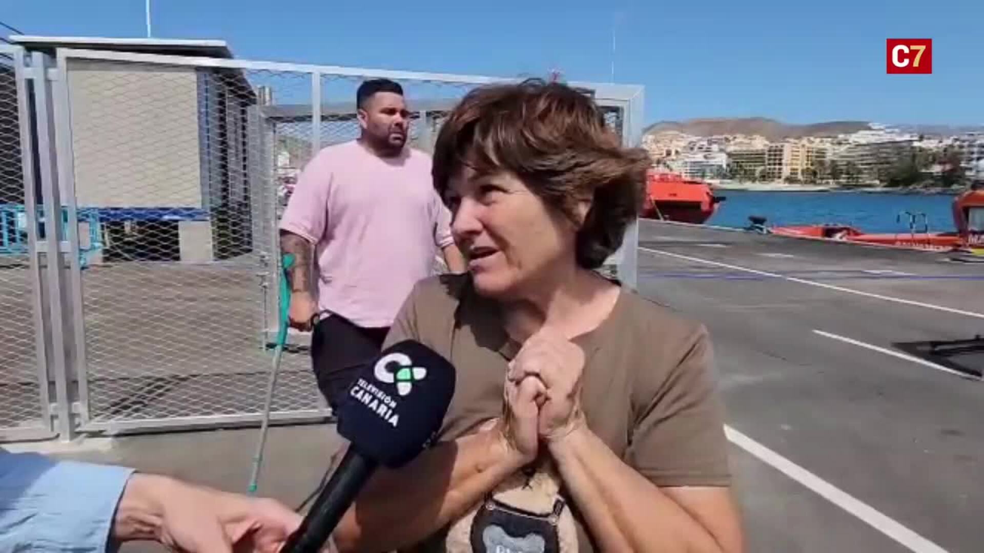 La familia de Layonel Ramírez, aliviada tras su rescate | Canarias7