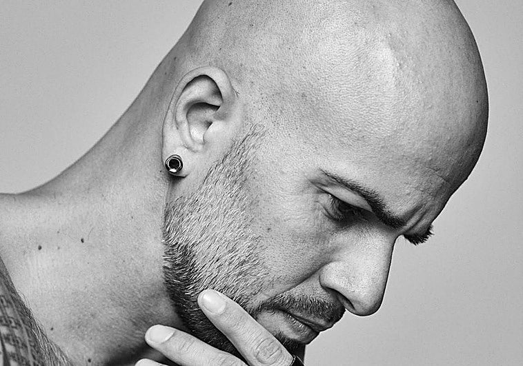 Iván Torres exhibe su lado más íntimo en el monólogo musical 'Más allá ...