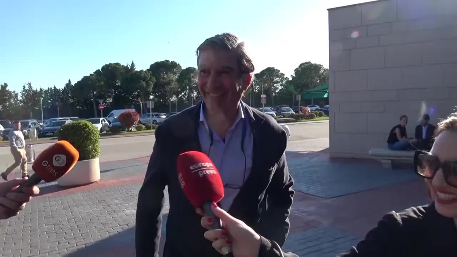 Ágatha Ruiz de la Prada protagoniza la portada de Hola | Canarias7