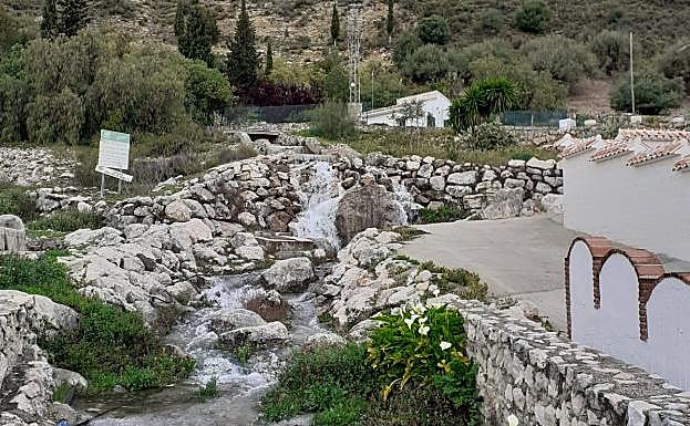 El nacimiento del río Guaro 'revive' tras las últimas lluvias | Diario Sur