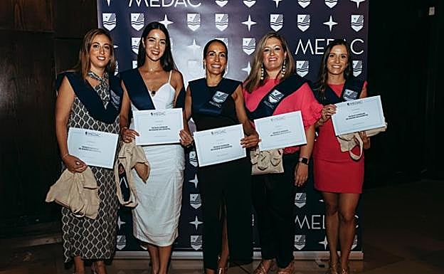 MEDAC celebra la graduación de sus alumnos de FP Online en el Palacio ...
