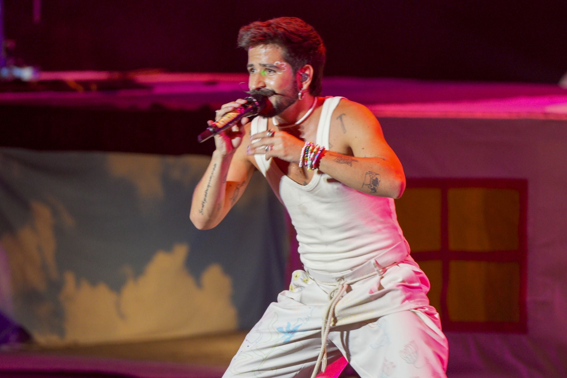 El concierto de Camilo en Starlite, en imágenes | Diario Sur