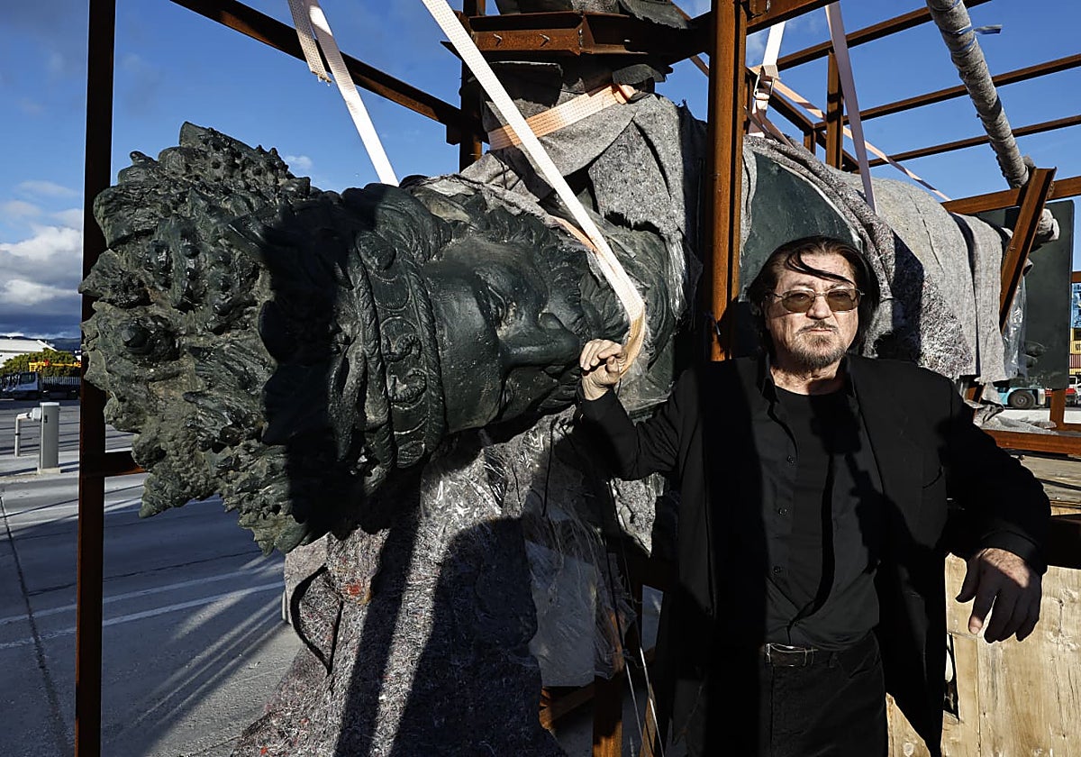 Ginés Serrán, el artista de las esculturas gigantes del Puerto: «Que ...