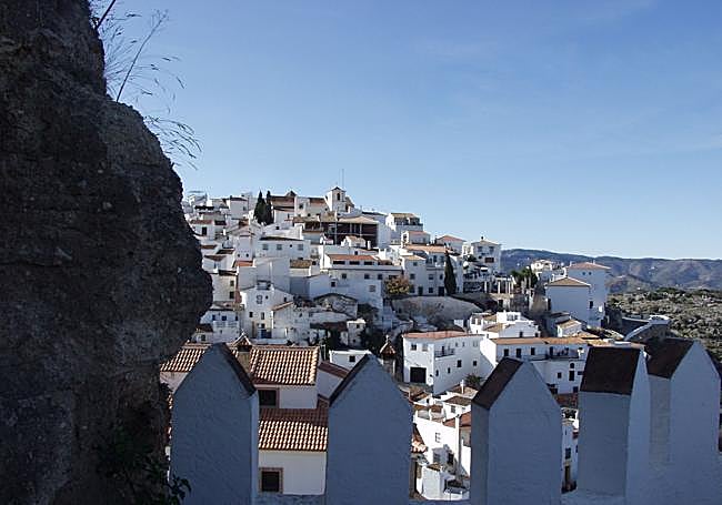 Ruta de la Fuente Gorda: Un paseo entre tajos, manantiales y caminos ...