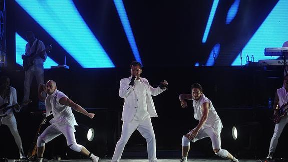 La 'vida loca' de Ricky Martin hace bailar a la cantera de Marbella ...