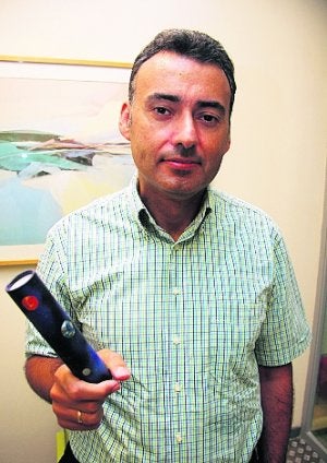 Alberto Castro Tirado, astrofísico. El vigilante del cielo | Diario Sur