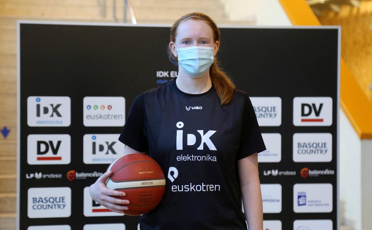 El IDK Euskotren presenta a Becca Hittner | El Diario Vasco