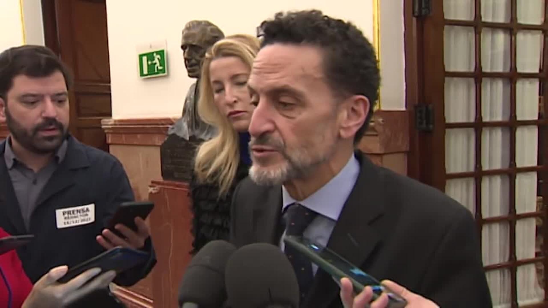 Bal admite que sería "inusitado" que el TC parase una ley en trámite ...