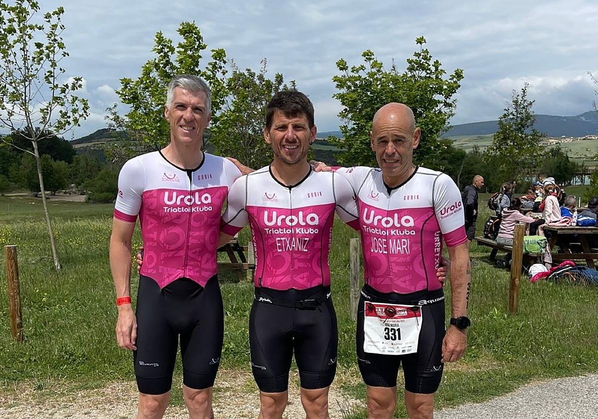 Los triatletas del Urola Plazaola, a pleno rendimiento en Getaria y ...
