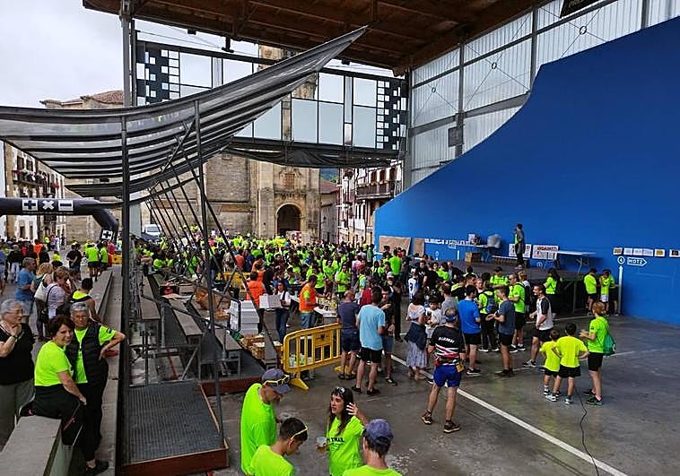 La carrera solidaria 'Uxue trail' bate todos los récords | El Diario Vasco