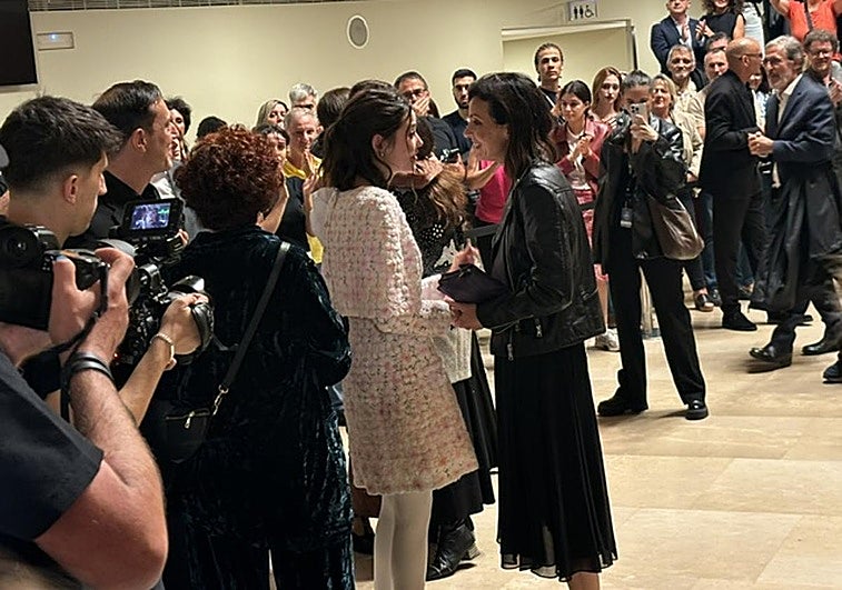 Y la Nevenka real apareció por sorpresa: catarsis en el Kursaal | El ...