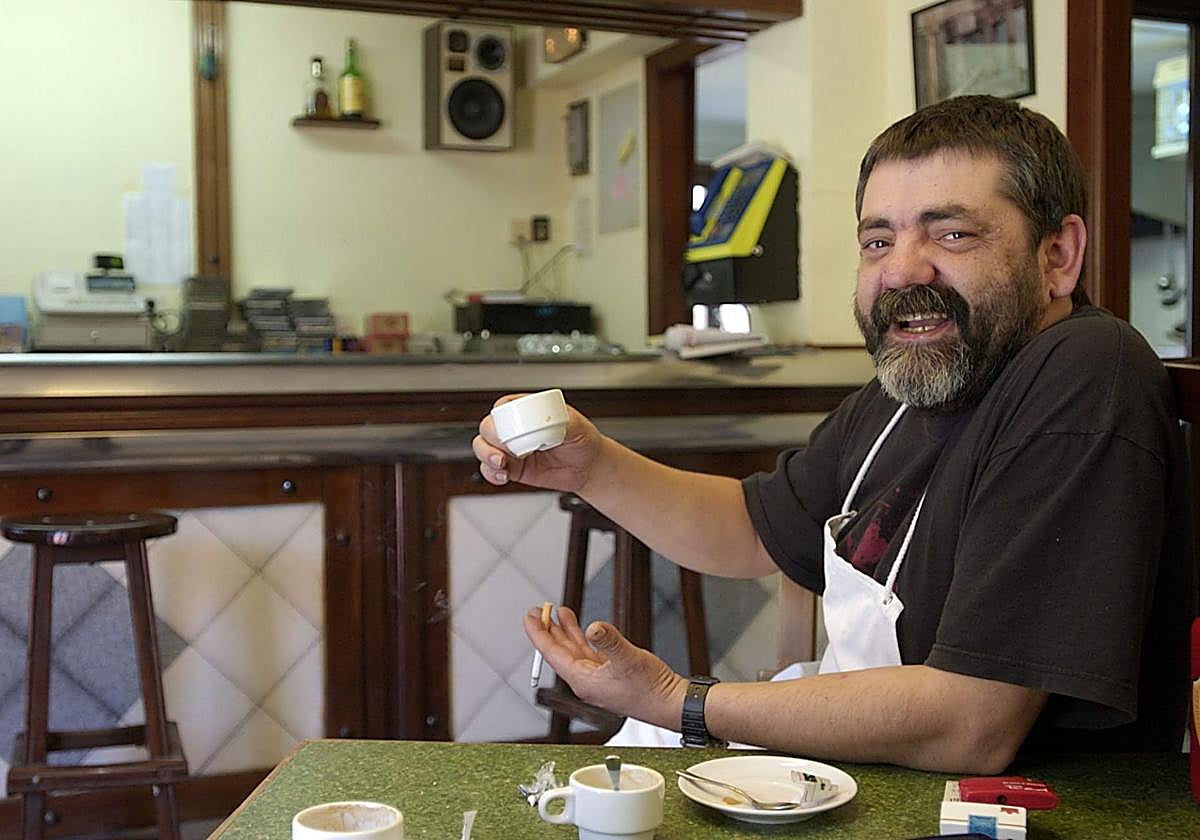 Fallece el cantante Larra, histórico bajo de los Golden Apple Quartet ...