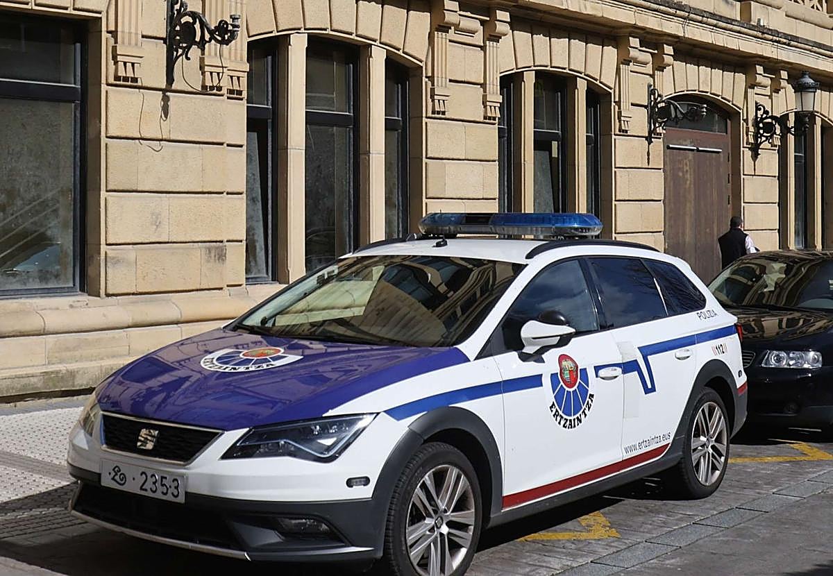 «Apuntaban con la pistola a la foto de mis hijos. Si denunciaba, les ...