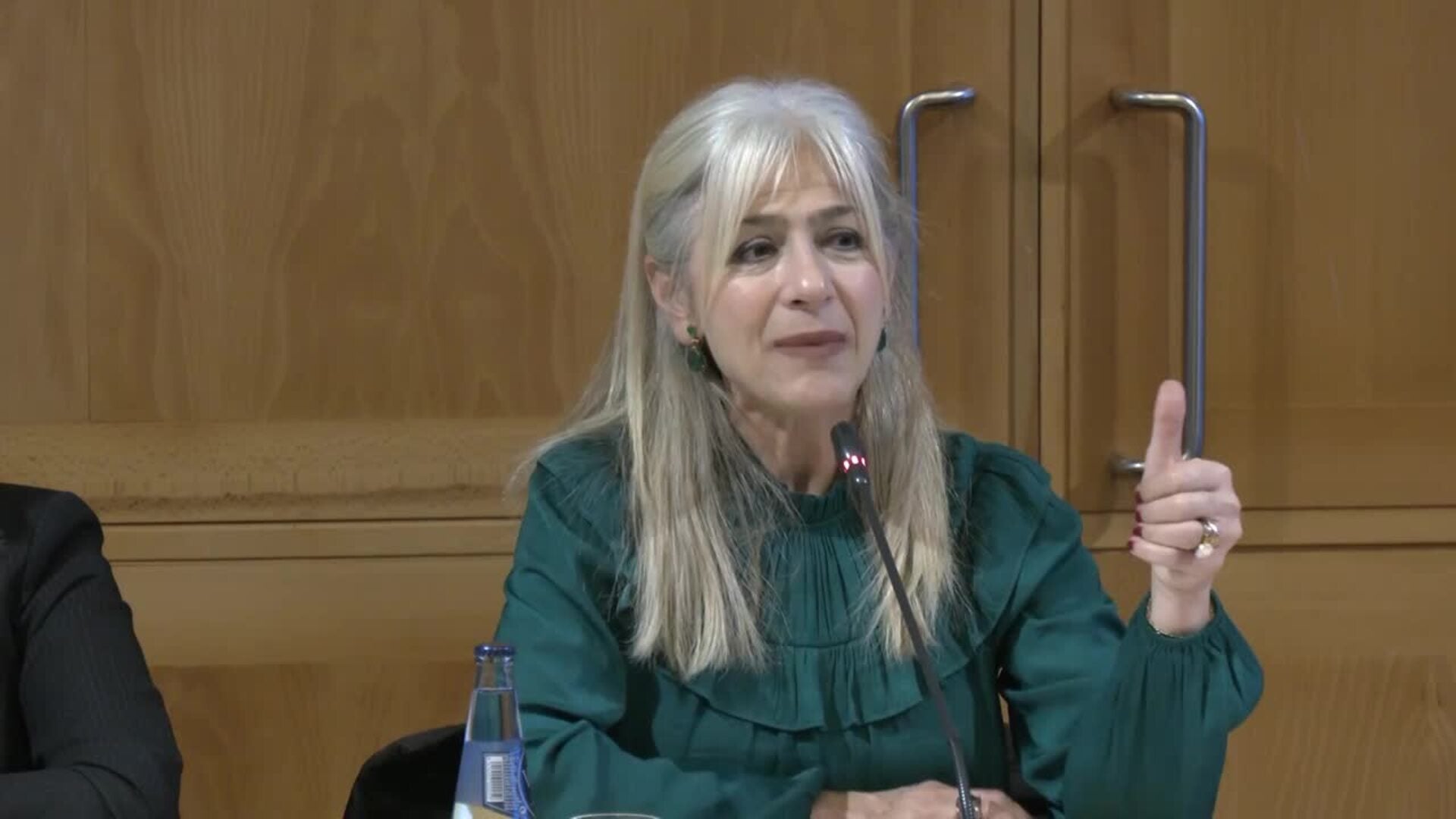 El arte intemporal de Picasso dialoga con la obra de Koons en la ...