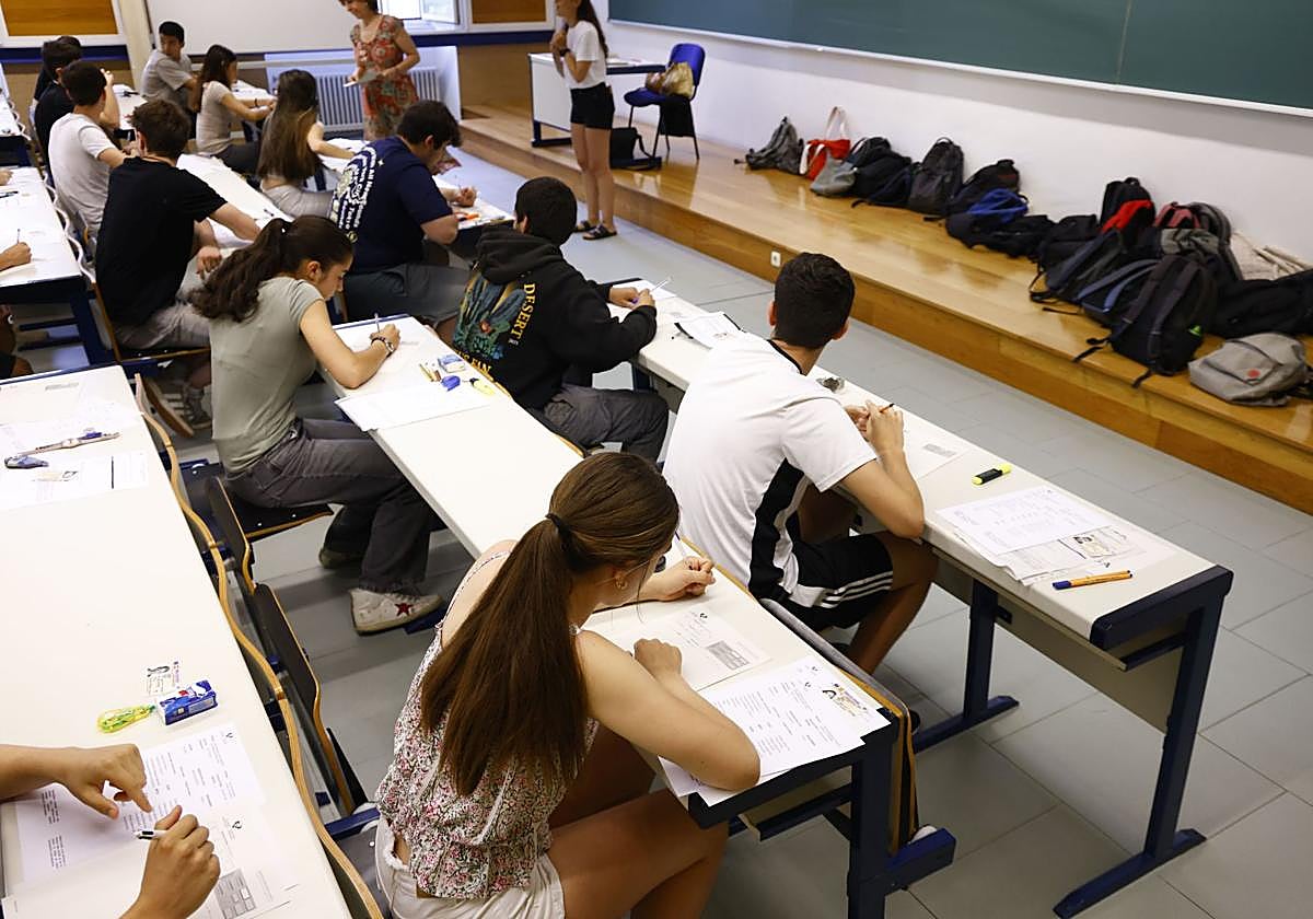 Los vascos recién licenciados son los que más ganan de España: 33.000 ...