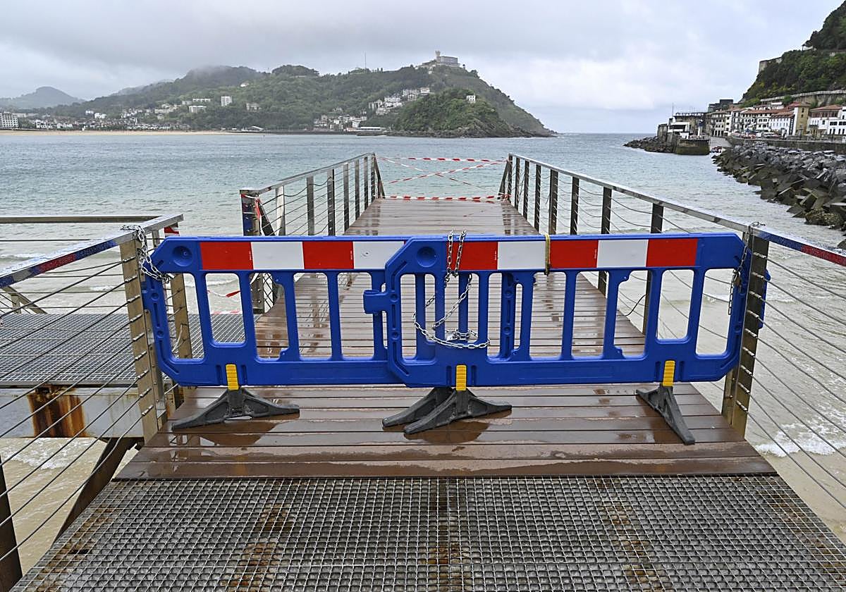 Precintan el embarcadero del Muelle donostiarra por «importantes ...