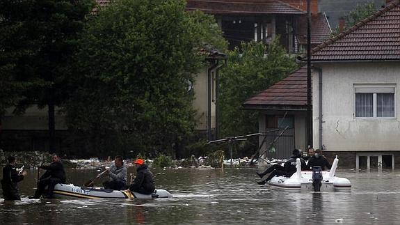 Cuatro Muertos Y Dos Desaparecidos Por Las Inundaciones En Bosnia Y