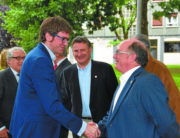 «Los principios y valores fundacionales de la Bascongada siguen ...