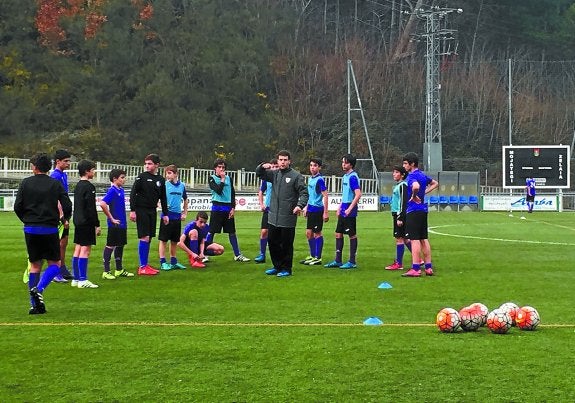 El fútbol base, herramienta de educación | El Diario Vasco
