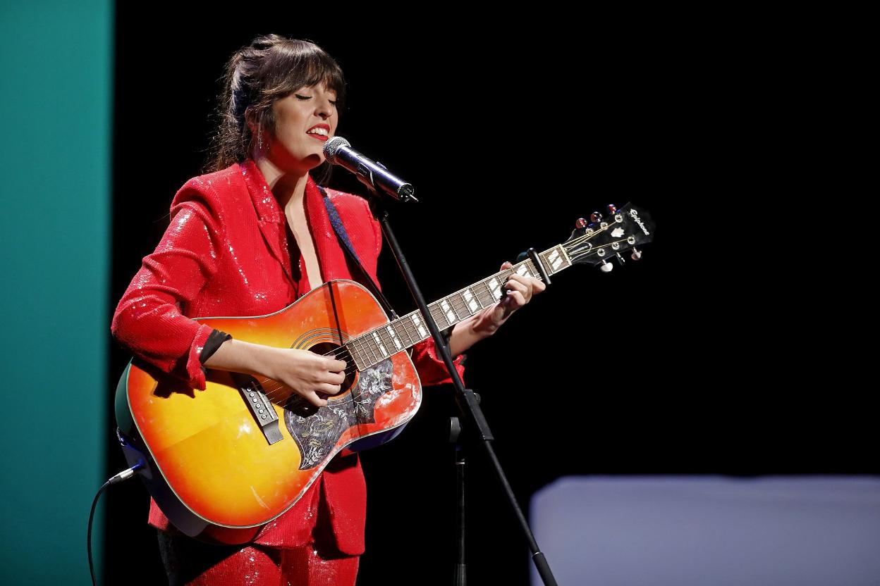 Marisa Valle Roso vuelve al teatro Palacio Valdés para acompañar a Luar ...