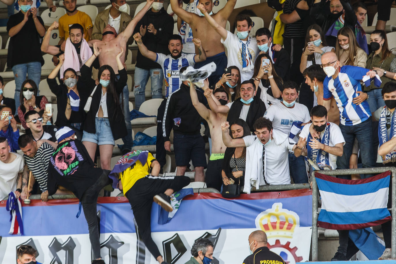 Fotos: El Real Avilés celebra el ascenso | El Comercio: Diario de Asturias