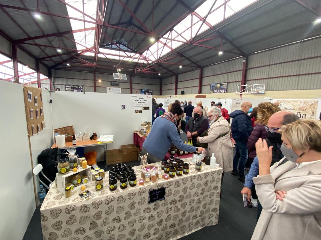 La miel, protagonista en Boal en una nueva edición de su feria, que ...