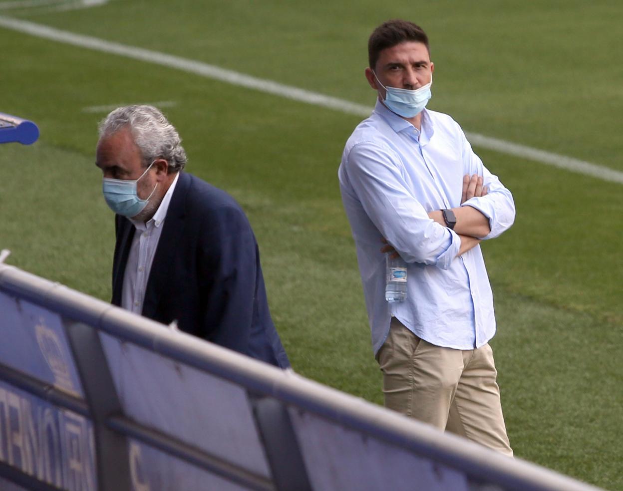 Rubén Reyes busca un defensa central y un mediocentro | El Comercio ...