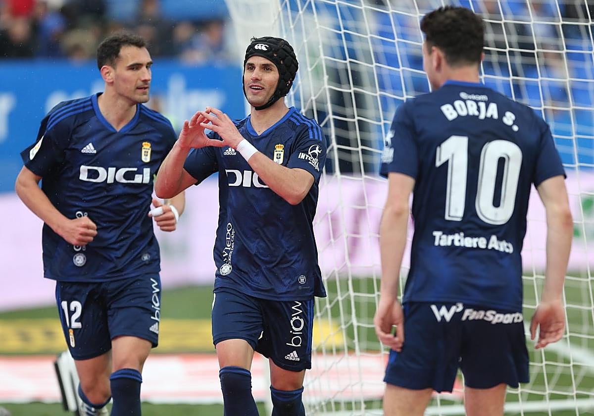 El Oviedo recupera su identidad | El Comercio: Diario de Asturias