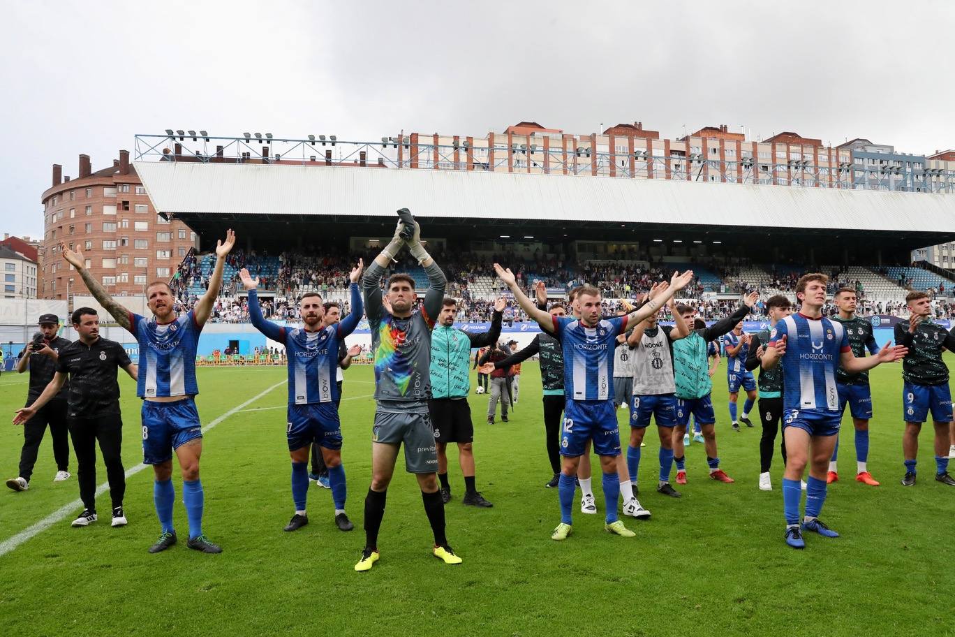 El Avilés se queda sin premio | El Comercio: Diario de Asturias