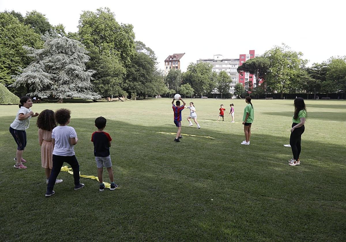 A jugar al parque, un proyecto pensado para los pequeños | El Comercio ...