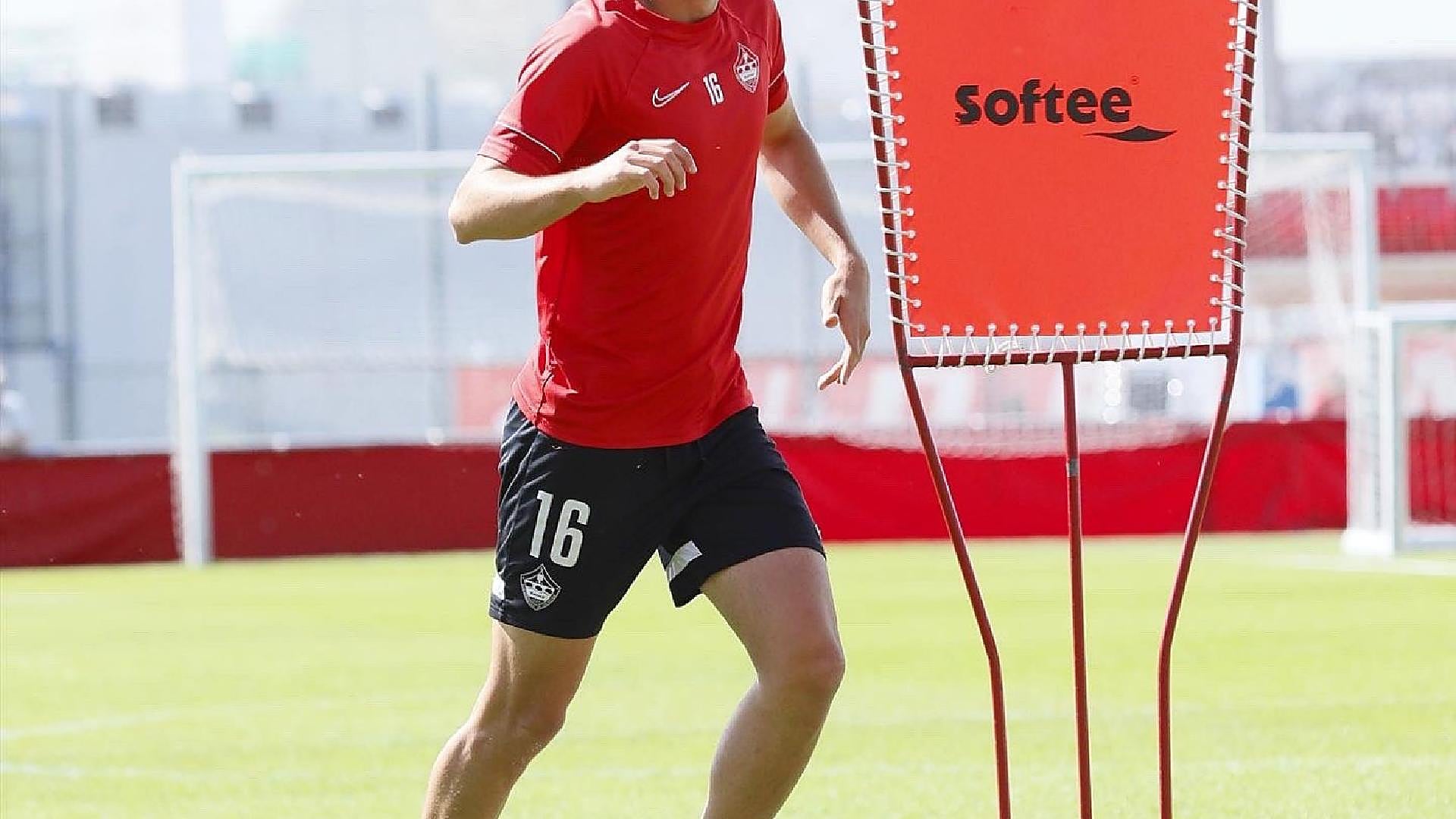 El Real Avilés tiene definida su hoja de ruta en el mercado | El ...