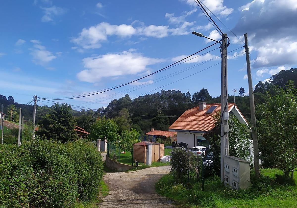 Carreño instaló cinco nuevos puntos de luz en Yabio | El Comercio ...