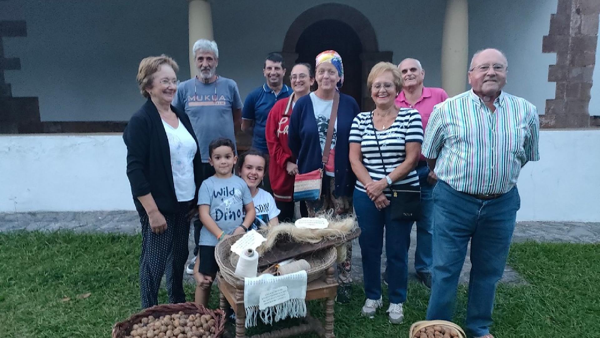 Camoca celebra el domingo la XXII Feria del Lino y les Nueces | El ...