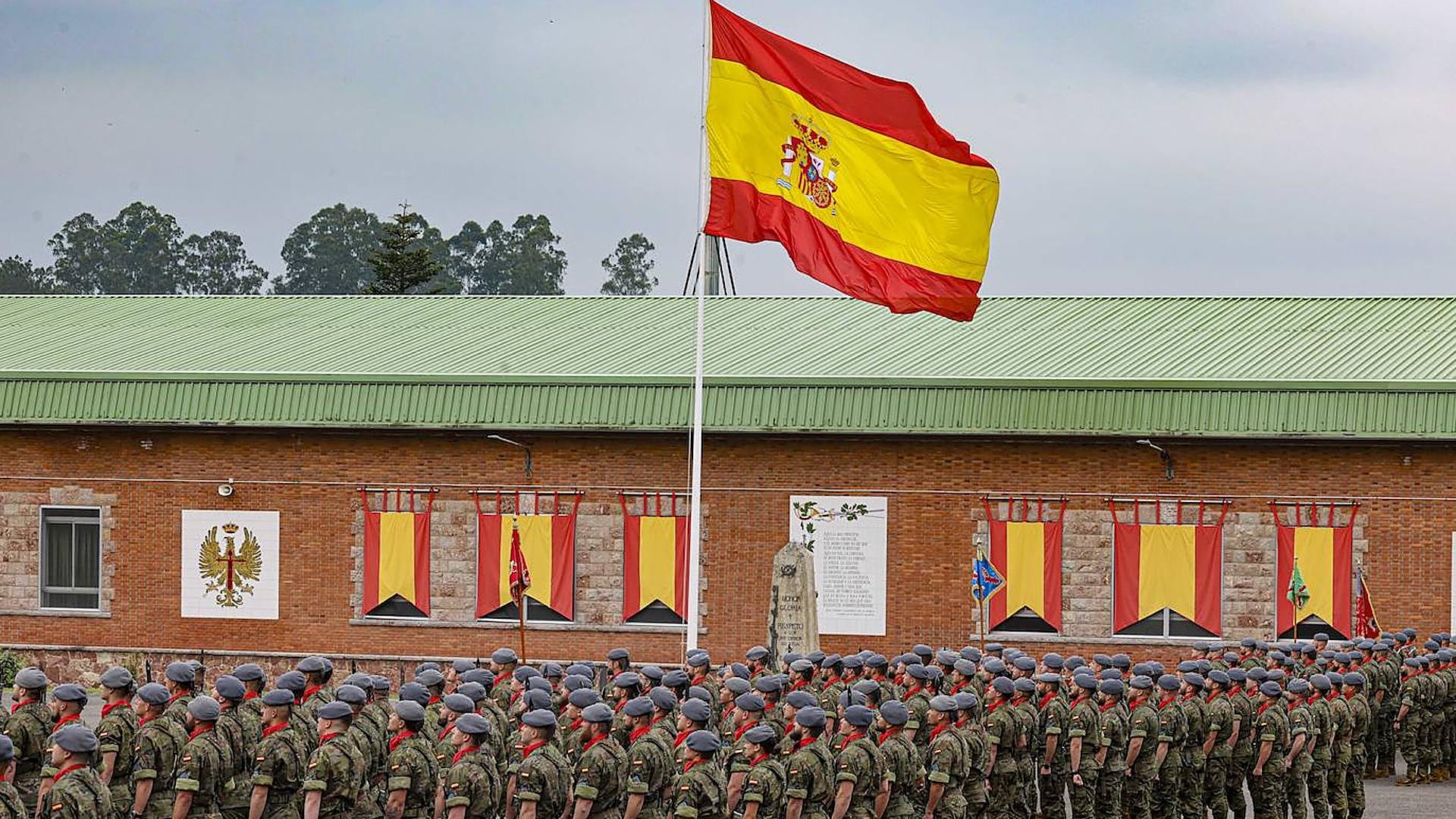La BRILAT celebra con una parada militar el 58 aniversario de su ...