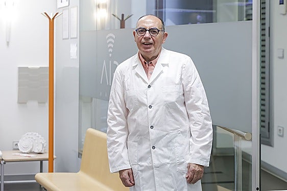 Charlas de la Salud: D. Jesús Manuel Suárez Suárez | El Comercio ...