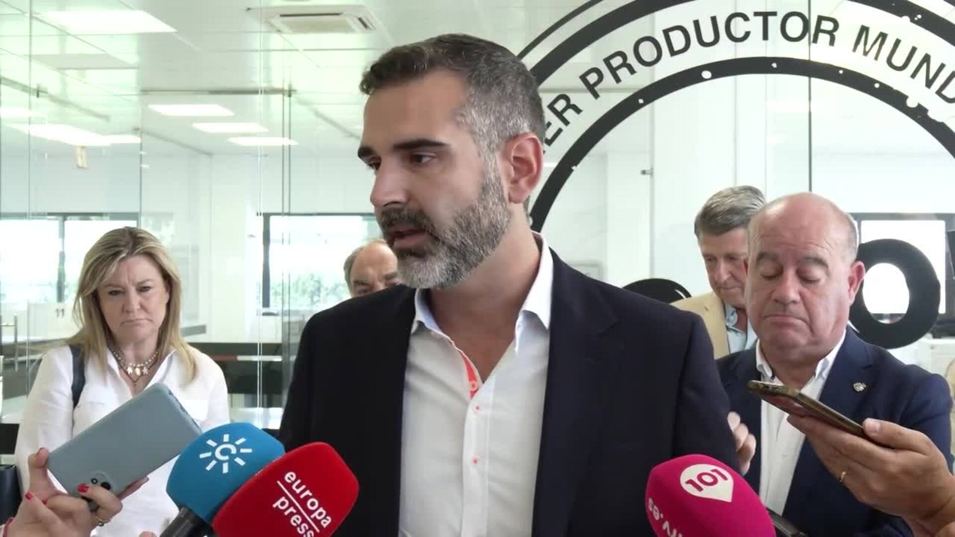 Fernández-Pacheco insta a reflexionar sobre cómo atajar la violencia ...