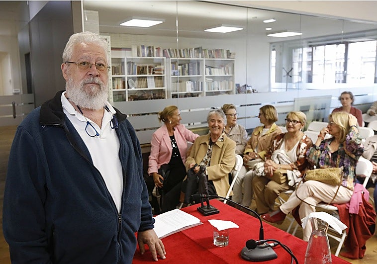 Marco de la Rasilla, profesor de Prehistoria: «En el grupo de Sidrón ...