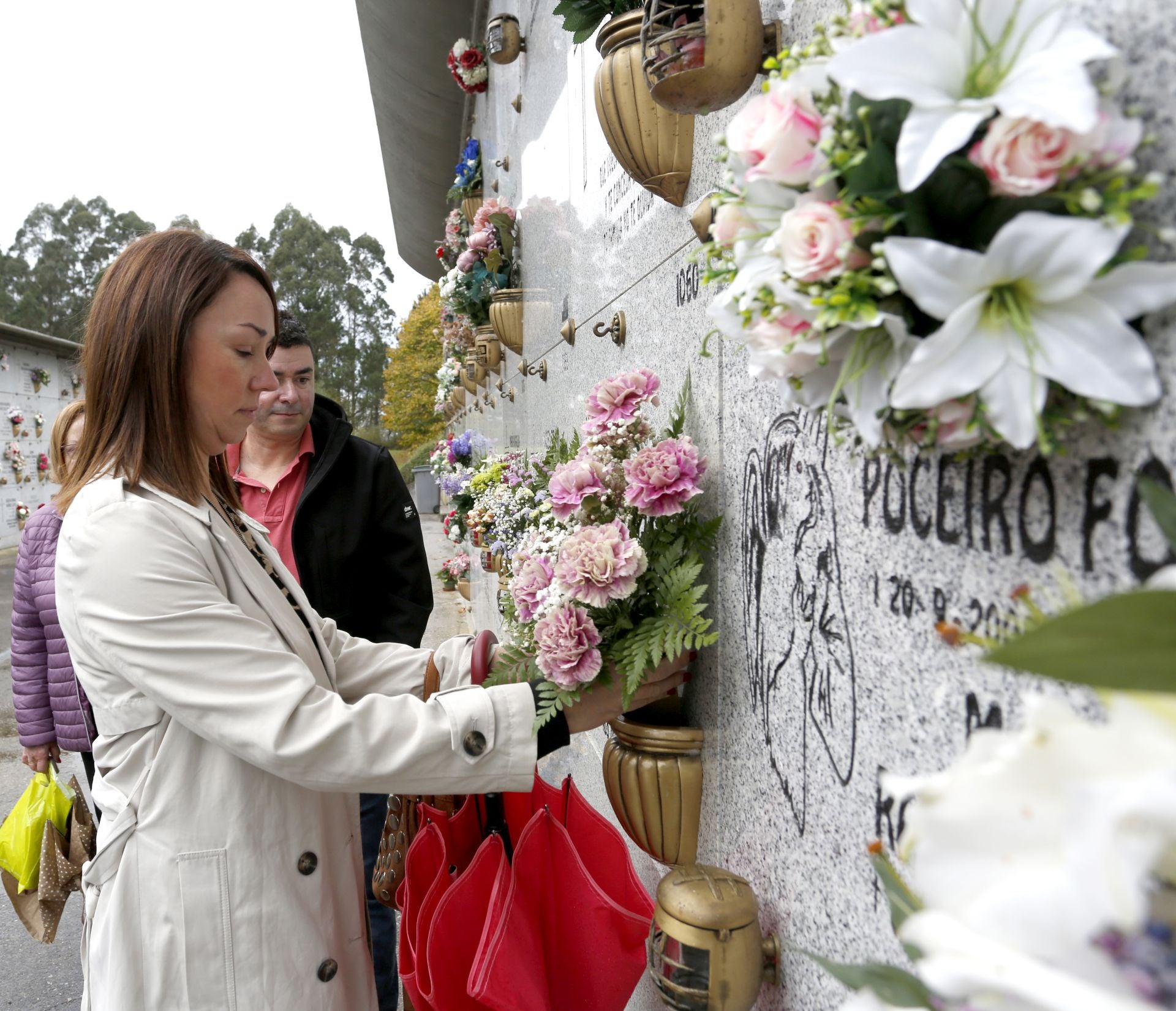 Día de Todos los Santos en Asturias: emoción y flores en los ...