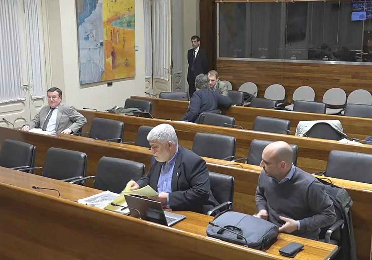 El director facultativo de la mina de Cerredo da plantón a la comisión ...