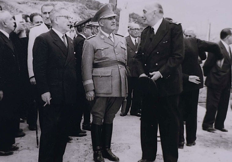 Avilés recuerda en imágenes las miserias en el franquismo en Asturias ...