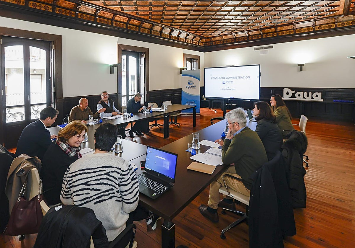 IU y Podemos piden al PSOE romper con Asturagua y asumir la gestión del ...