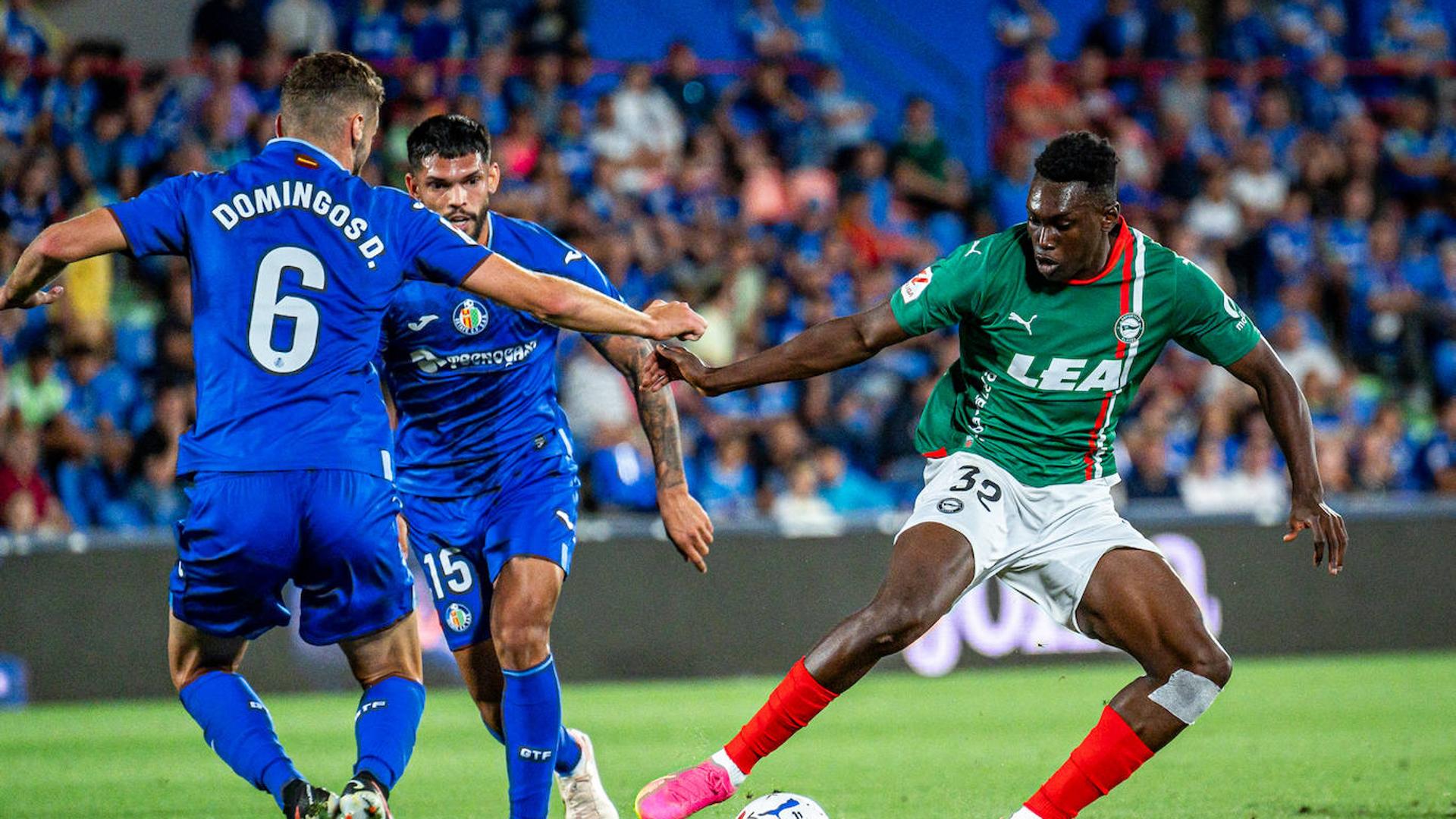 Getafe 1-0 Alavés: Samu Omorodion se estrena con el Alavés en un ...