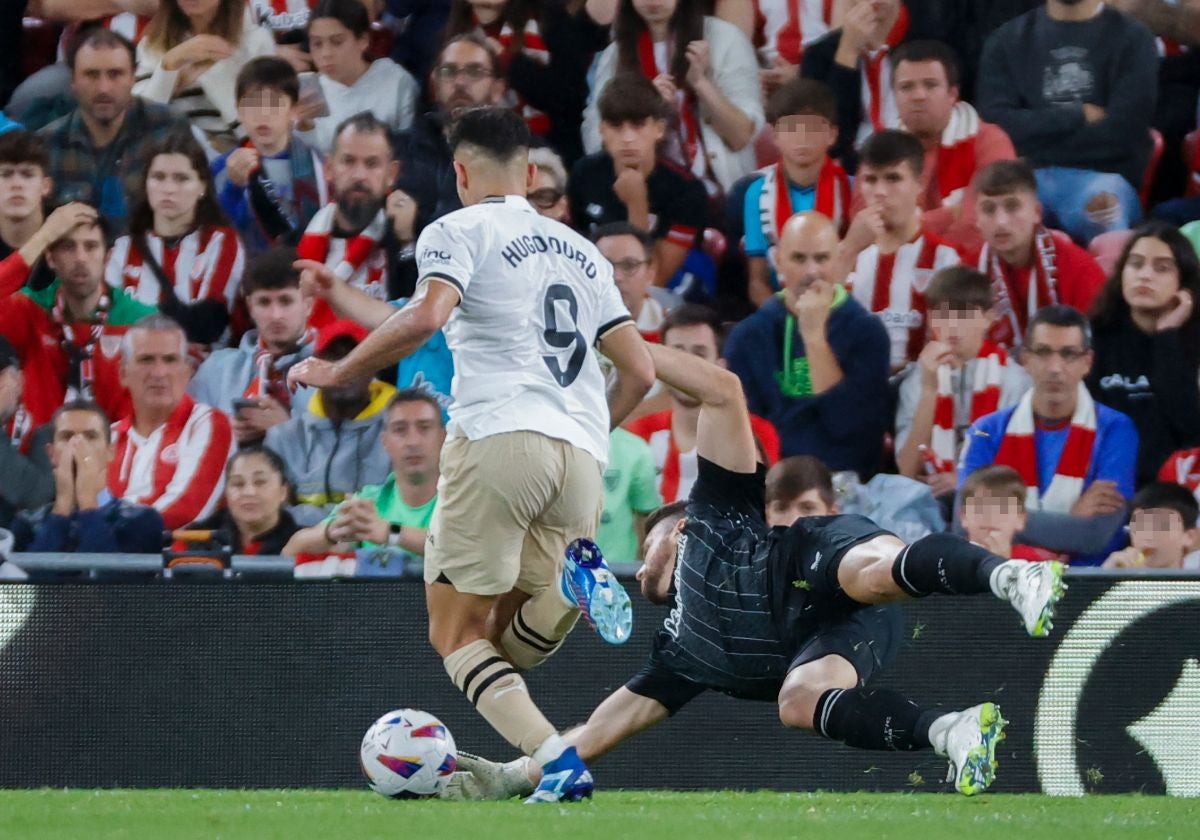 Jon Rivas: La solidez de Unai Simón | El Correo