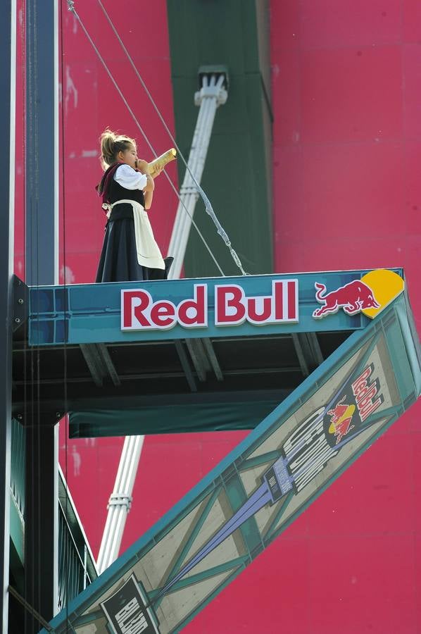 Lobue se corona en un Bilbao entregado | El Correo